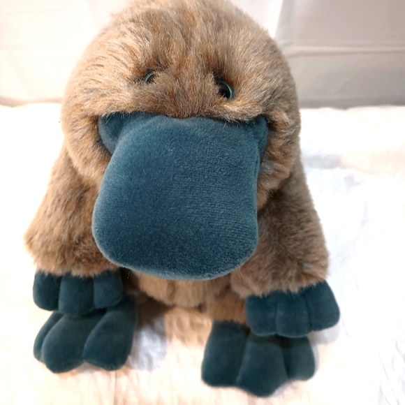 Gund | Toys | 992 Rare Vintage Gund Webber Duck Billed Platypus Plush ...